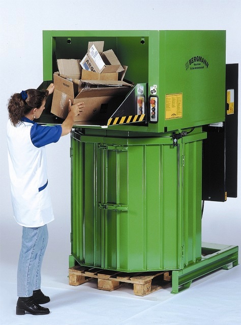 Bergmann Refurbished Waste Compactors from Kenburn